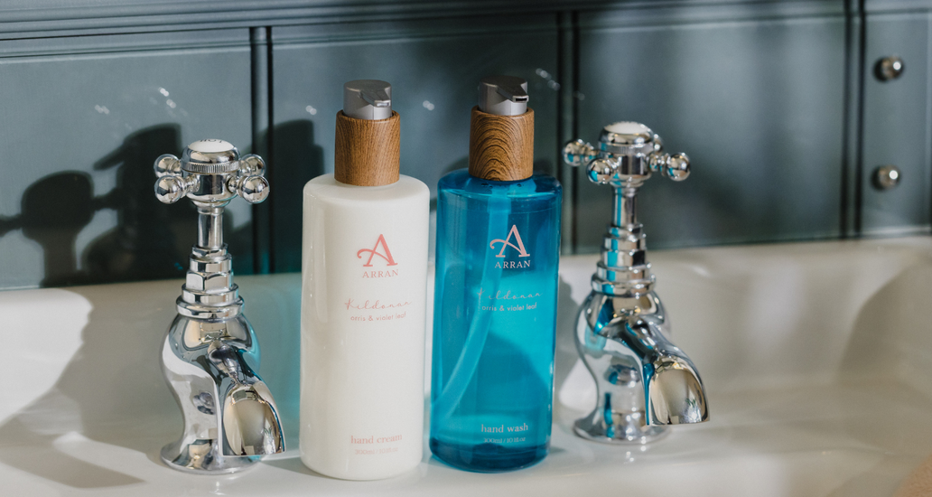 Kildonan 300ml Hand Cream - Orris & Violet Leaf – ARRAN Sense of Scotland